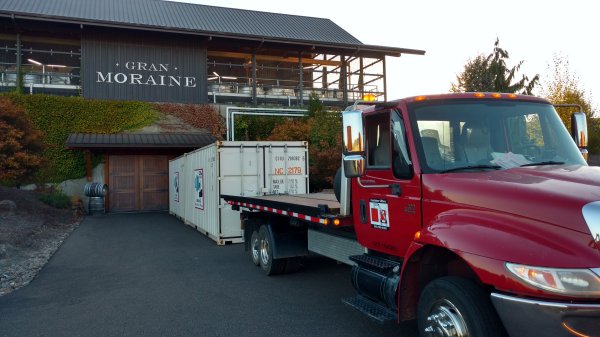 Container Lifters NW - Container delivery service, Loaded containers on ...